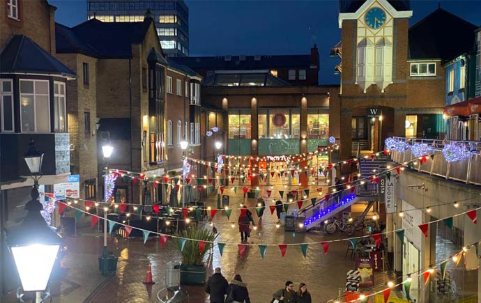 Christmas wrapped up in Orchard Square - Exposed Magazine